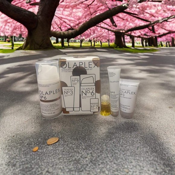OLAPLEX | Hair | Olaplex Smooth Your Style Hair Kit Limited Edition ...